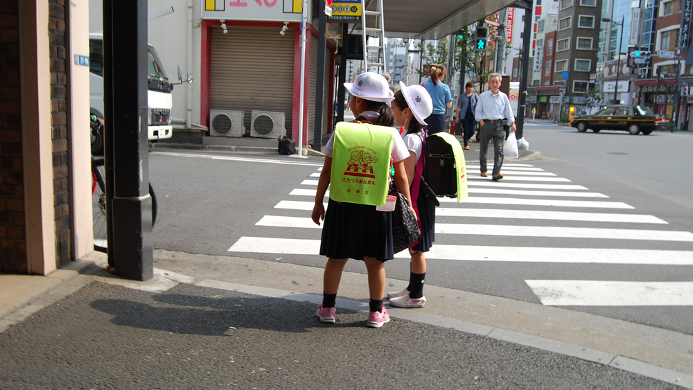 Japanese kids more freedom, more responsibility… – genesis2japan